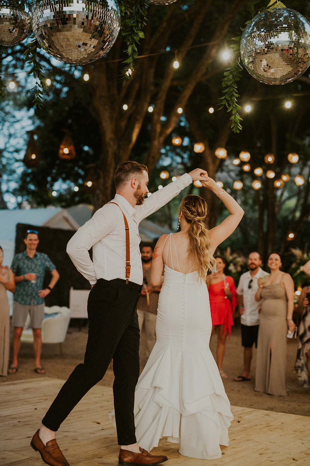 Top First Dance Songs of 2025 • Mil Besos