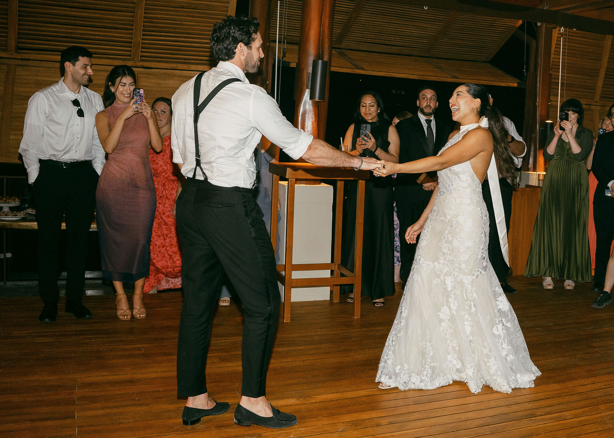 Top First Dance Songs of 2025 • Mil Besos